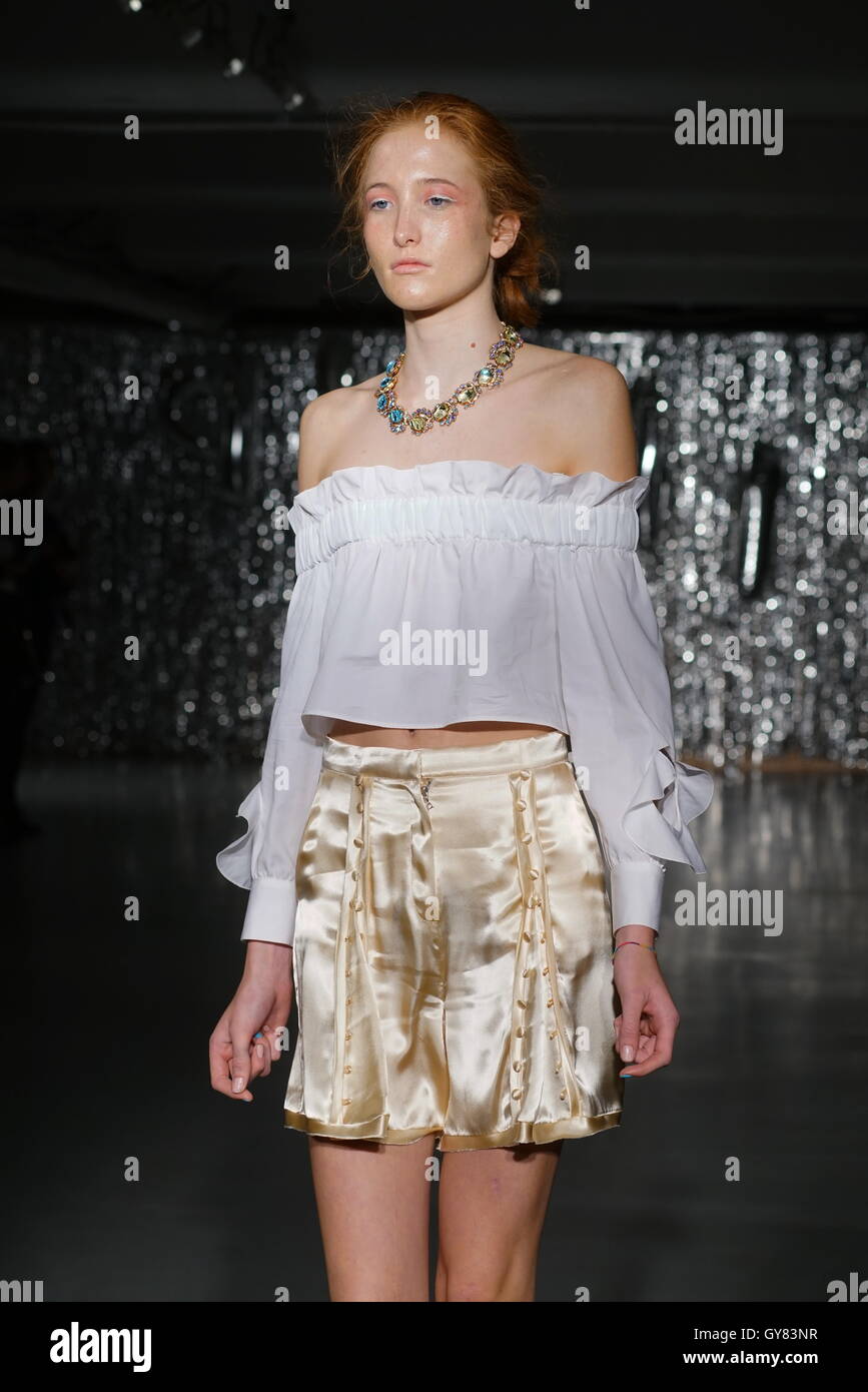 London, UK. 17th Sept, 2016: Model wearing Milo Maria Spring Summer ...