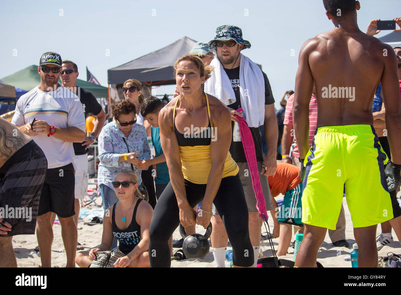 New York, New York, USA. 17th Sep, 2016. Crossfit workout competition ...