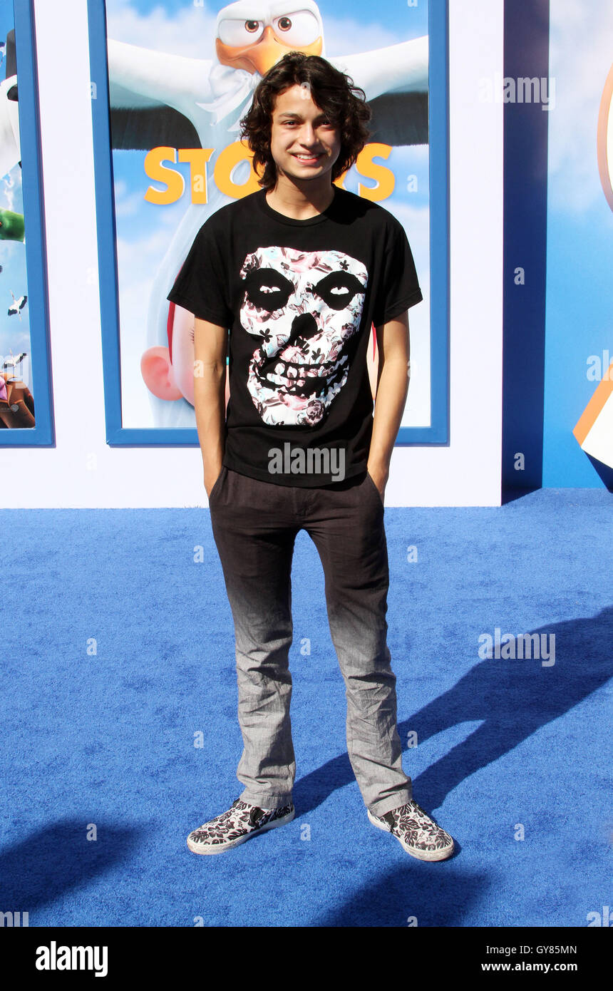 Los angeles premiere of rio held at hi-res stock photography and images ...