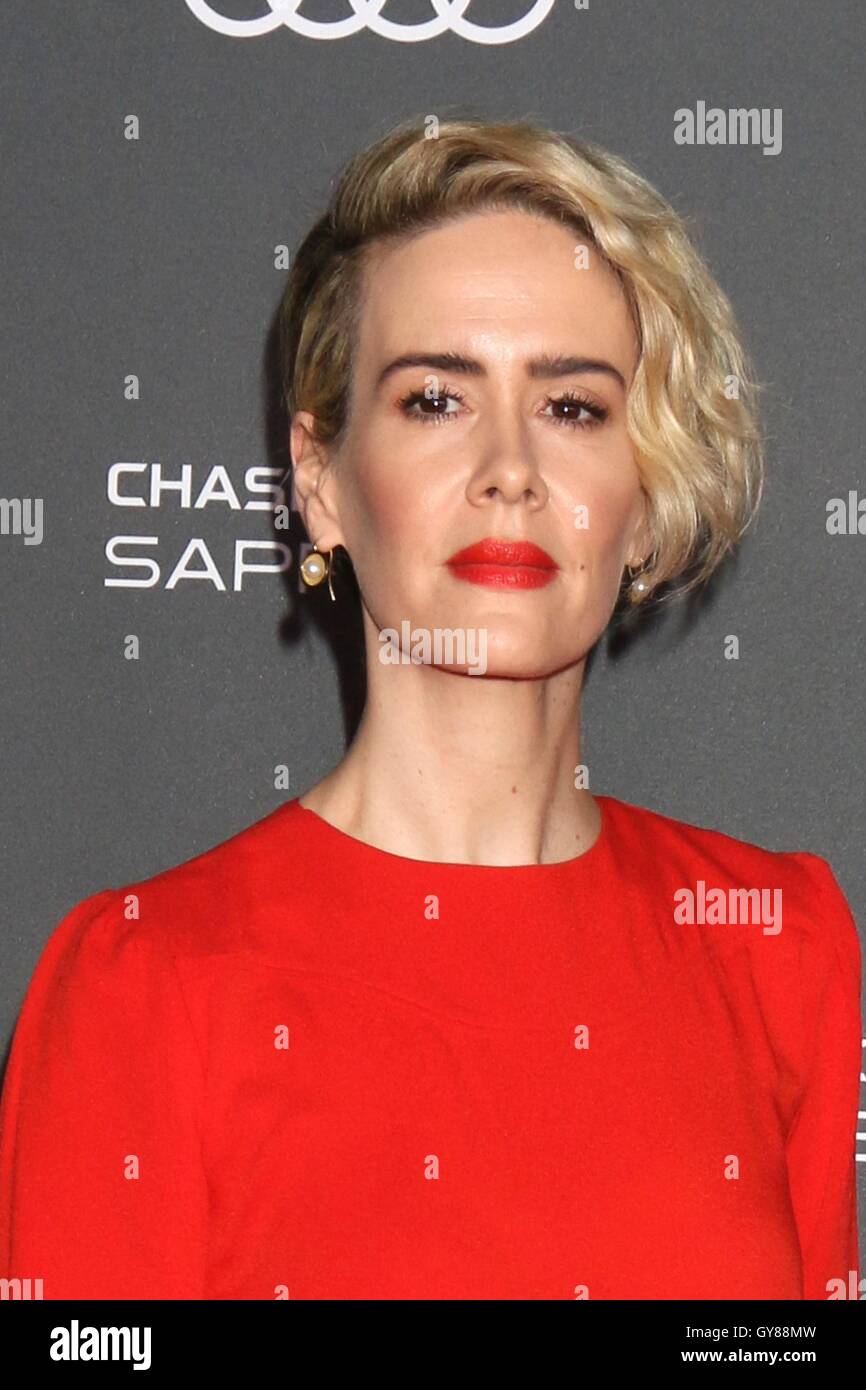 Sarah paulson actress hi-res stock photography and images - Alamy