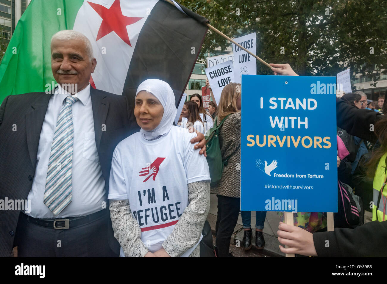 Teenagers marching front protest hi-res stock photography and images ...