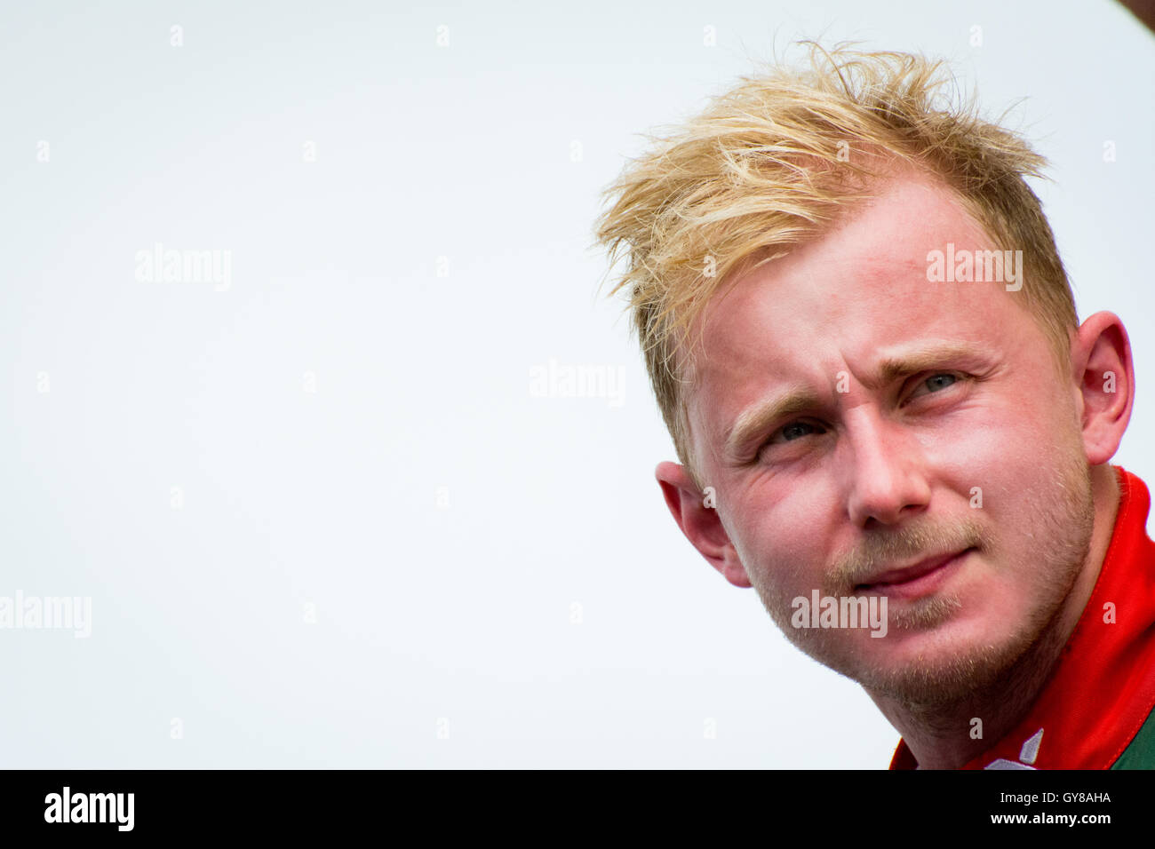 Towcester, Northamptonshire, UK. 17th September, 2016. BTCC racing ...