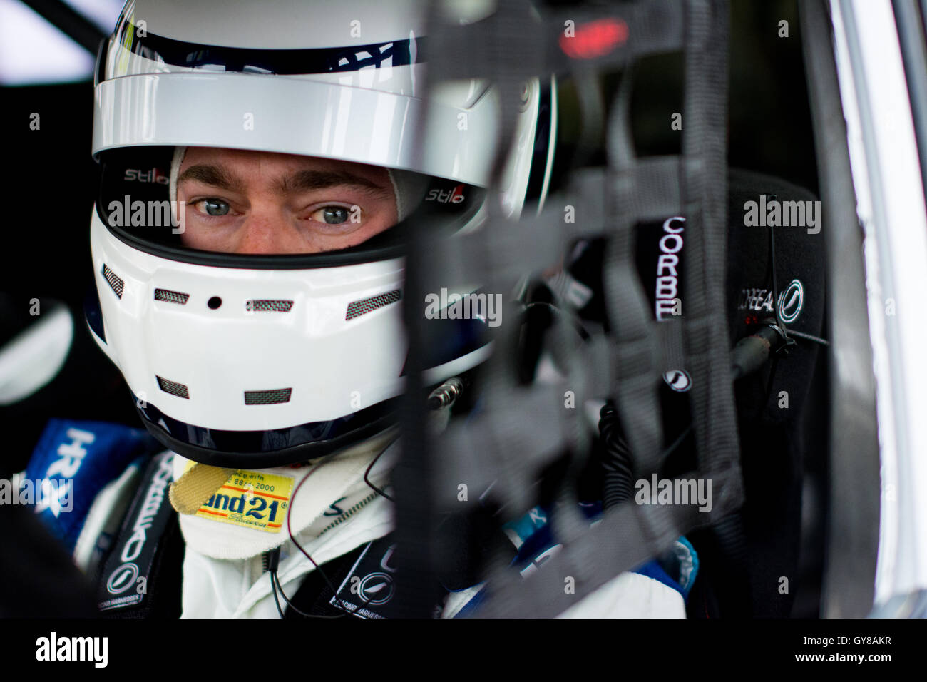 Towcester, Northamptonshire, UK. 17th September, 2016. BTCC racing ...