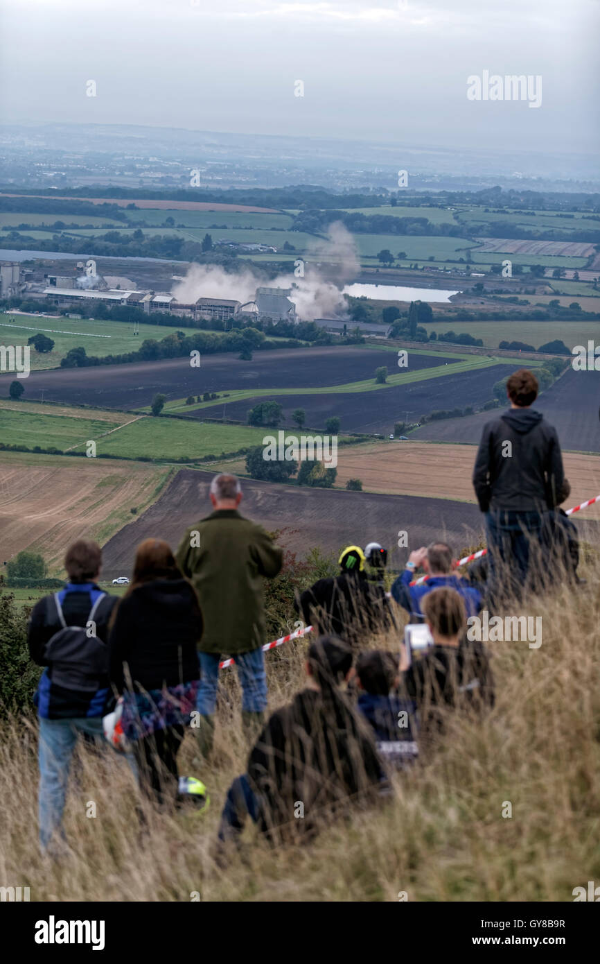 Former westbury cement works hi-res stock photography and images - Alamy