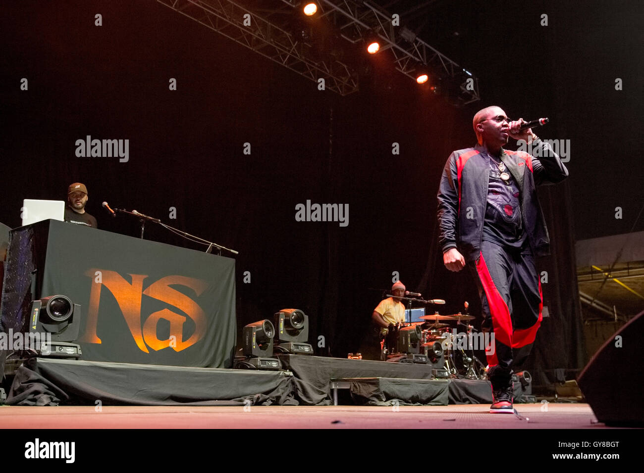 Chicago, Illinois, USA. 17th Sep, 2016. Rapper NAS (NASIR BIN OLU DARA ...