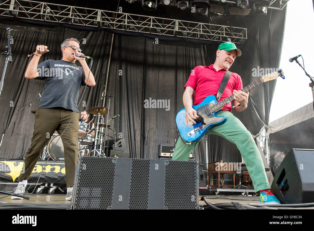 Chicago, Illinois, USA. 17th Sep, 2016. DAVE QUACKENBUSH, JOSH FREESE ...