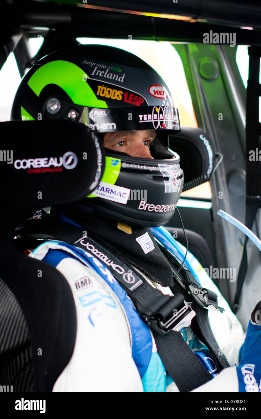 Racing silverline hi-res stock photography and images - Alamy