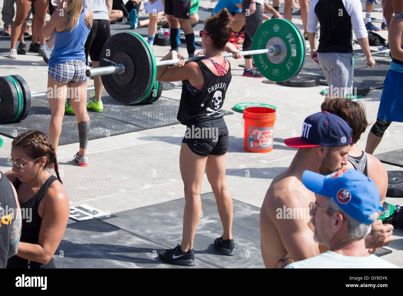 New York, New York, USA. 17th Sep, 2016. Weightlifting at Crossfit ...