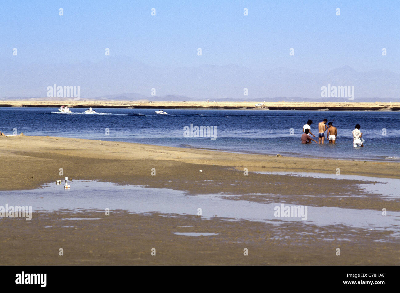 The beaches at Yanbu on the Red Sea in Saudi Arabia Stock Photo - Alamy