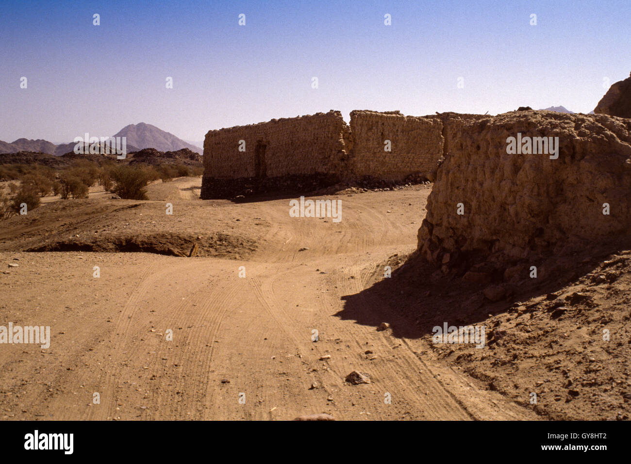 Yenbo hi-res stock photography and images - Alamy