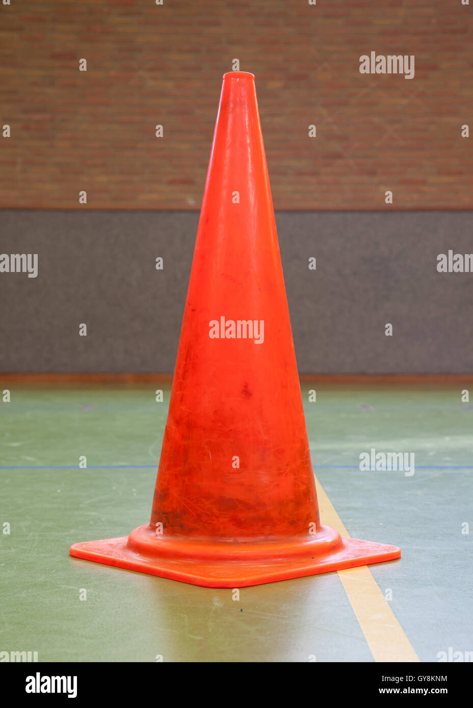 Cone cylinder hi-res stock photography and images - Alamy