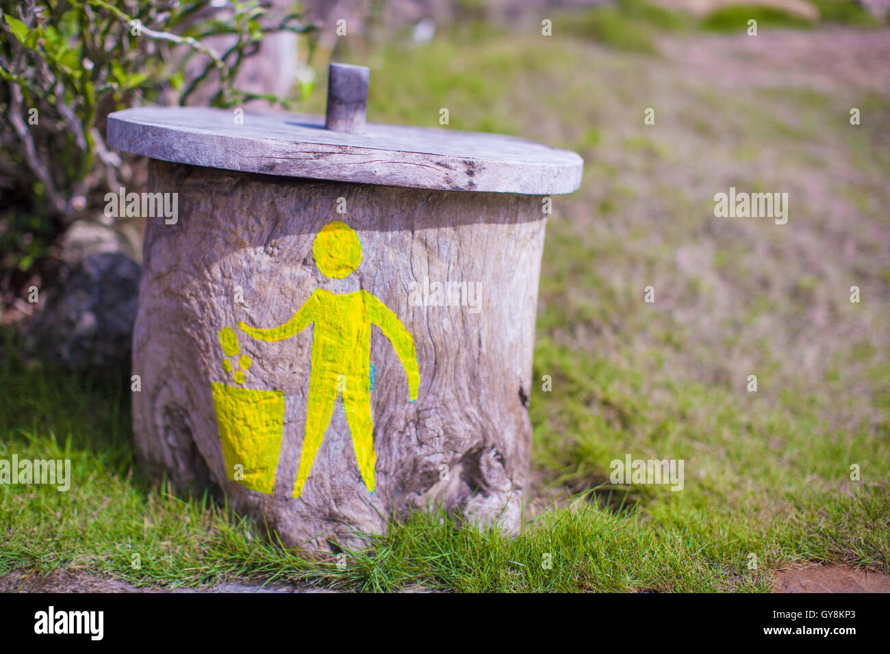 Bright dustbin hi-res stock photography and images - Alamy