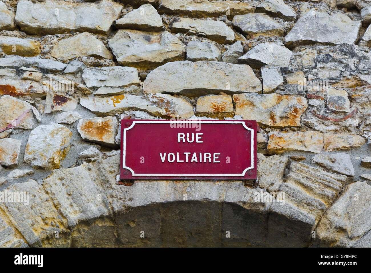 Mediterranean architecture sign hi-res stock photography and images - Alamy