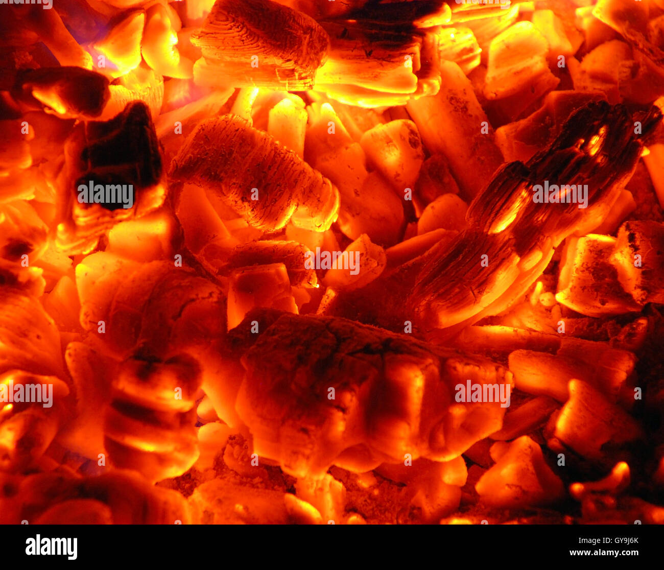 Glowing wood coals close hi-res stock photography and images - Alamy