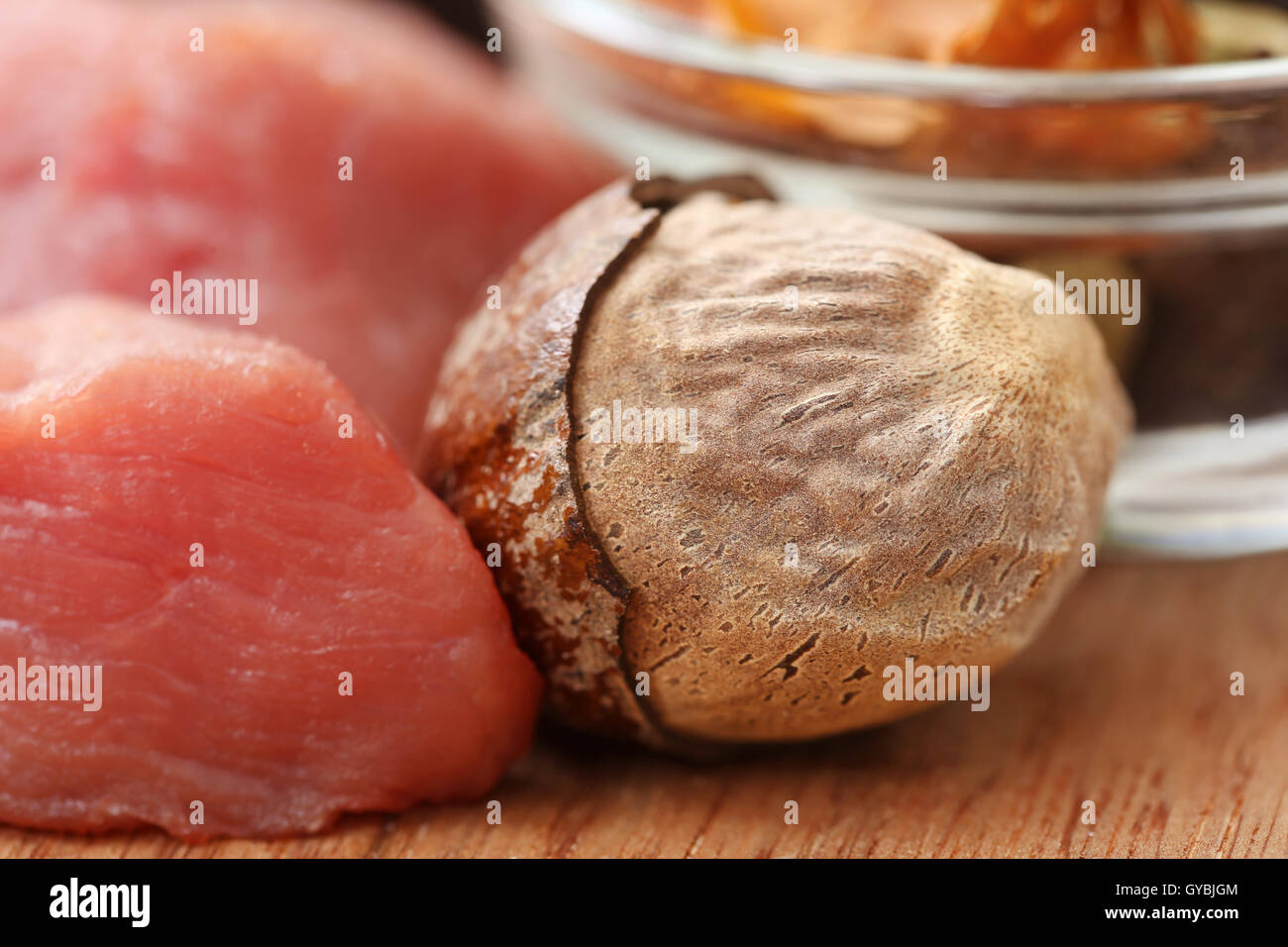 Raw spicy beef hi-res stock photography and images - Alamy