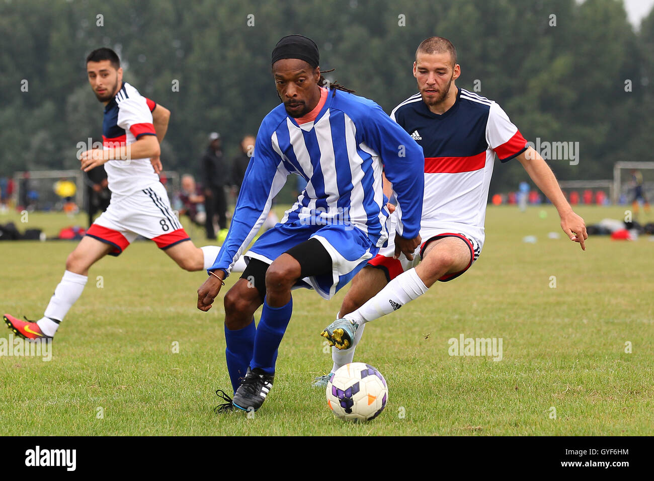 Athletico Forest (blue/white) vs Hacquenye, Hackney & Leyton Sunday ...