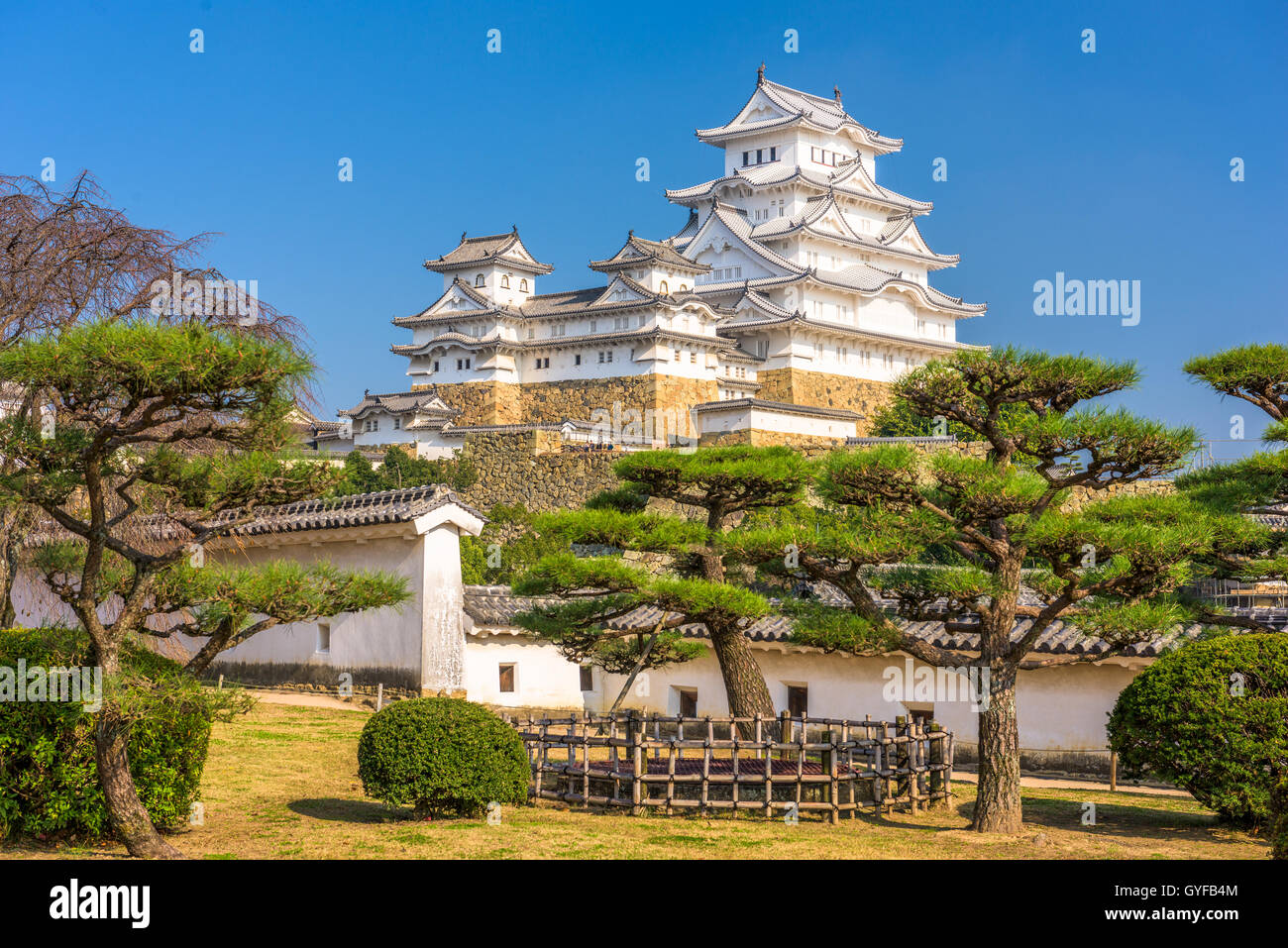 Himeji Castle Garden High Resolution Stock Photography and Images - Alamy