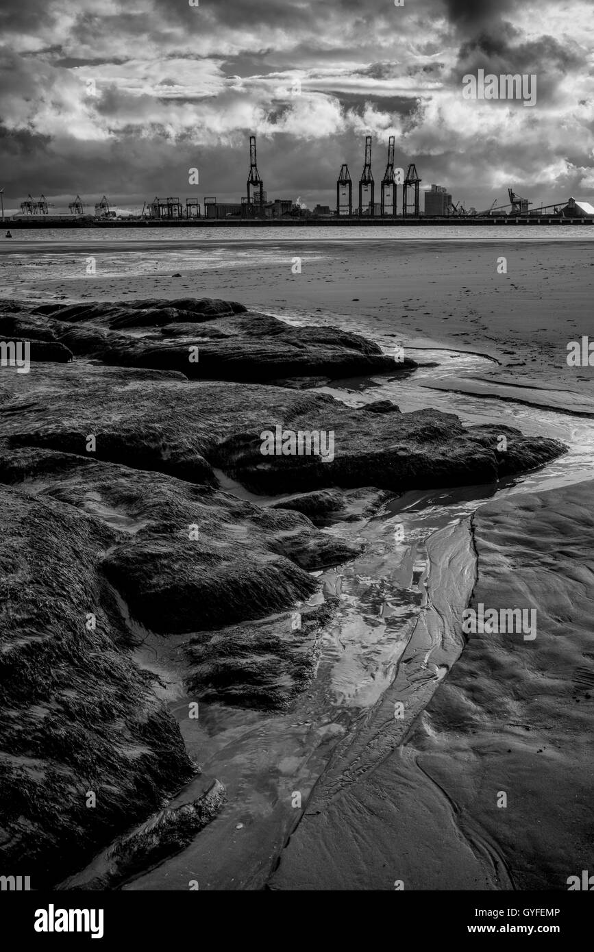 Liverpool 2 Port from New Brighton Perch Rocks Stock Photo - Alamy