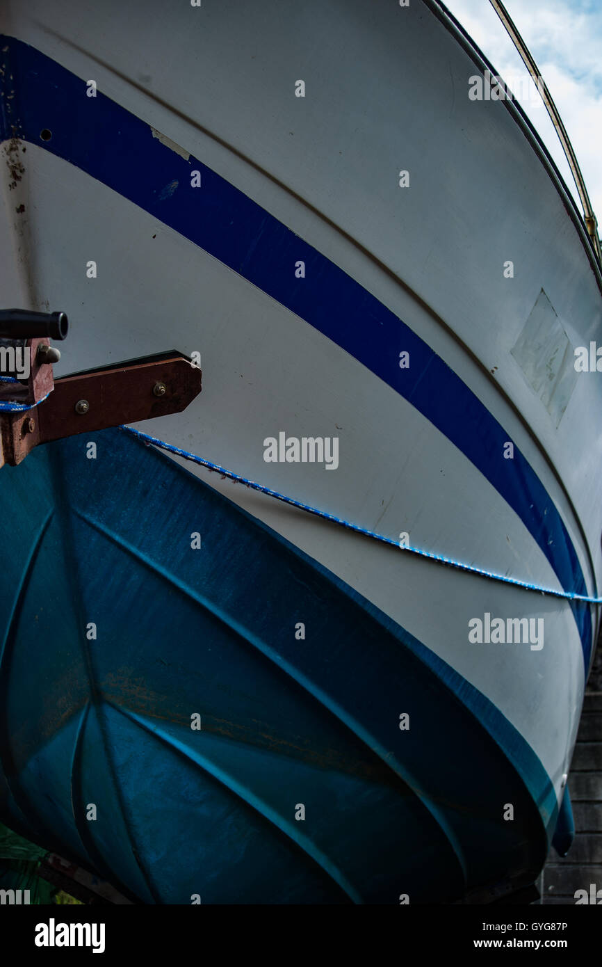 Under sea boat hi-res stock photography and images - Alamy