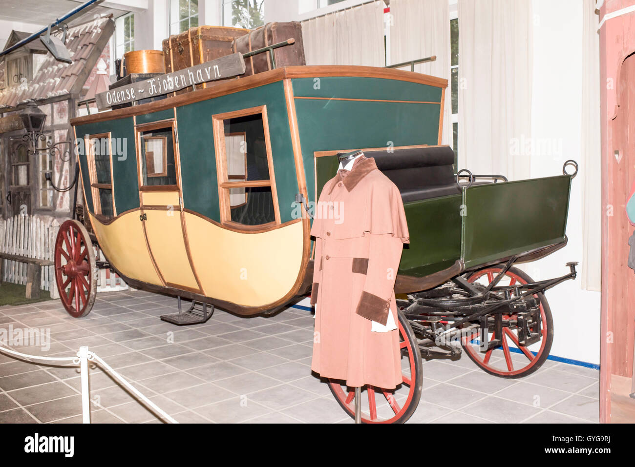 Russian carriage museum horse hi-res stock photography and images - Alamy