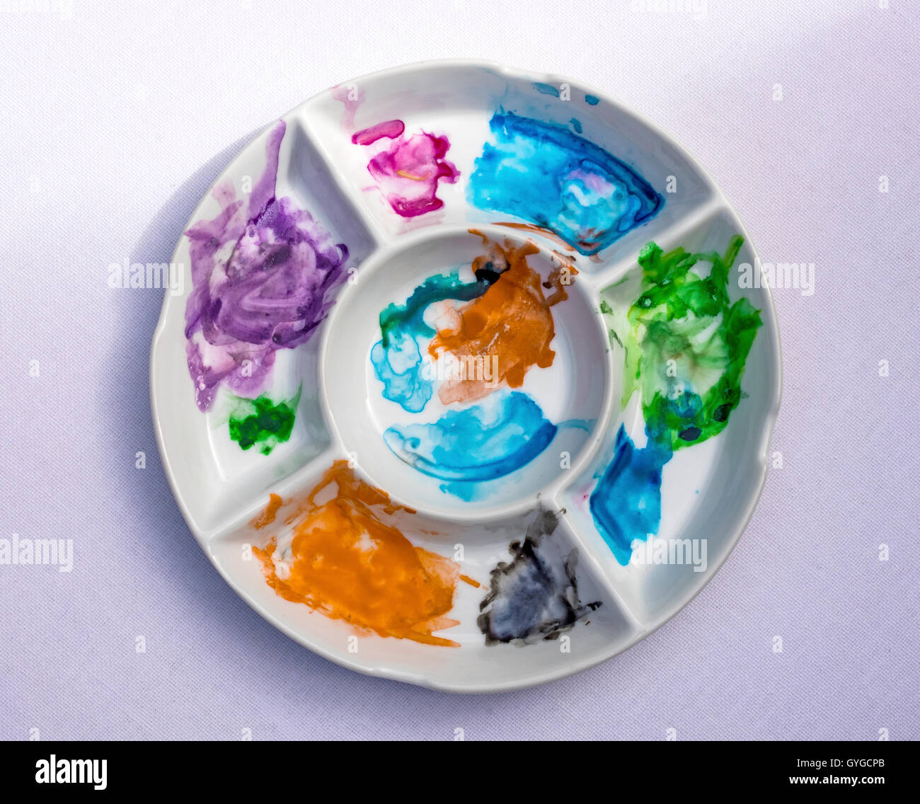 Mixing of colours hi-res stock photography and images - Alamy