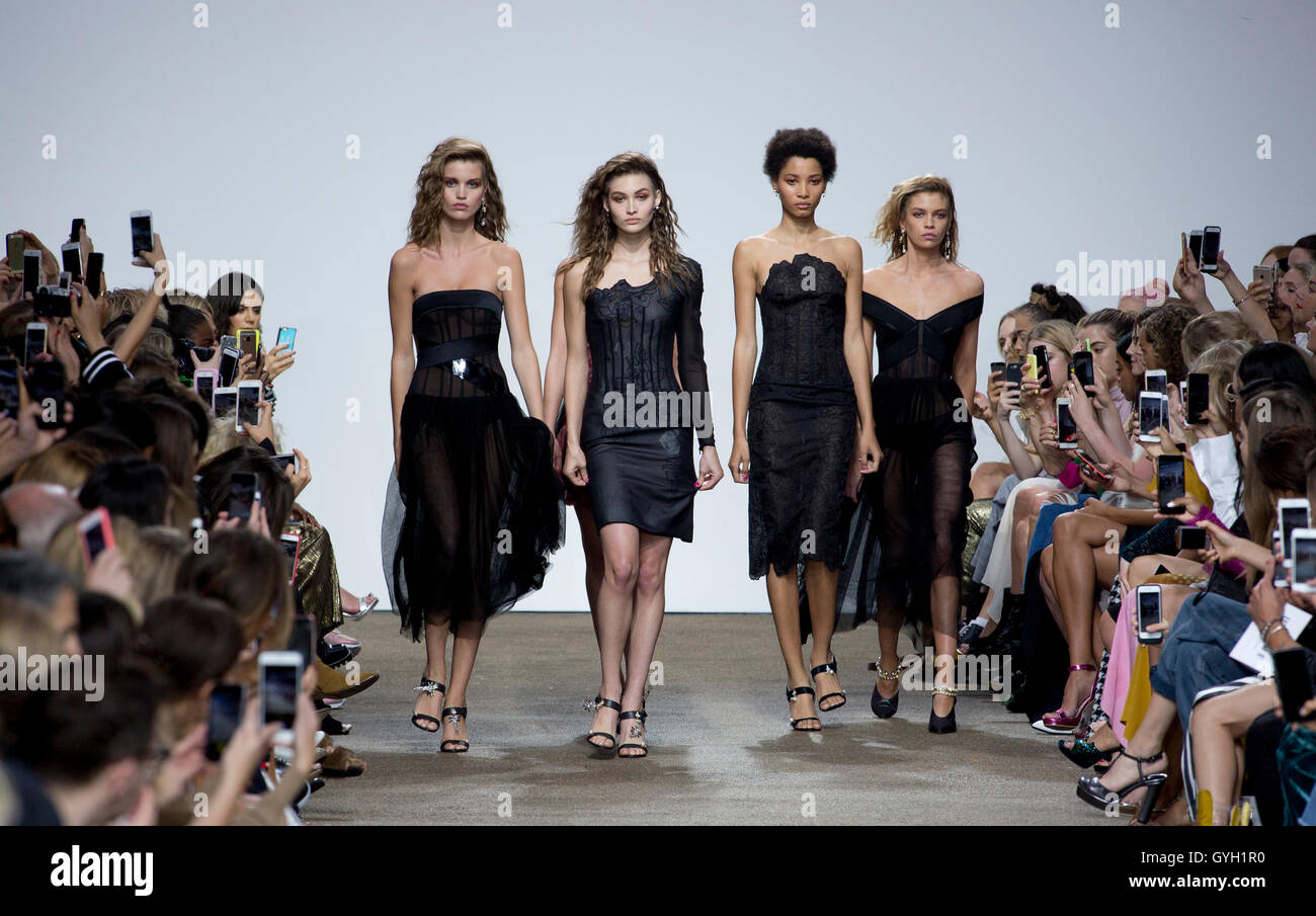 Fashion runway model models designer womens spring summer lfwss17 hi ...