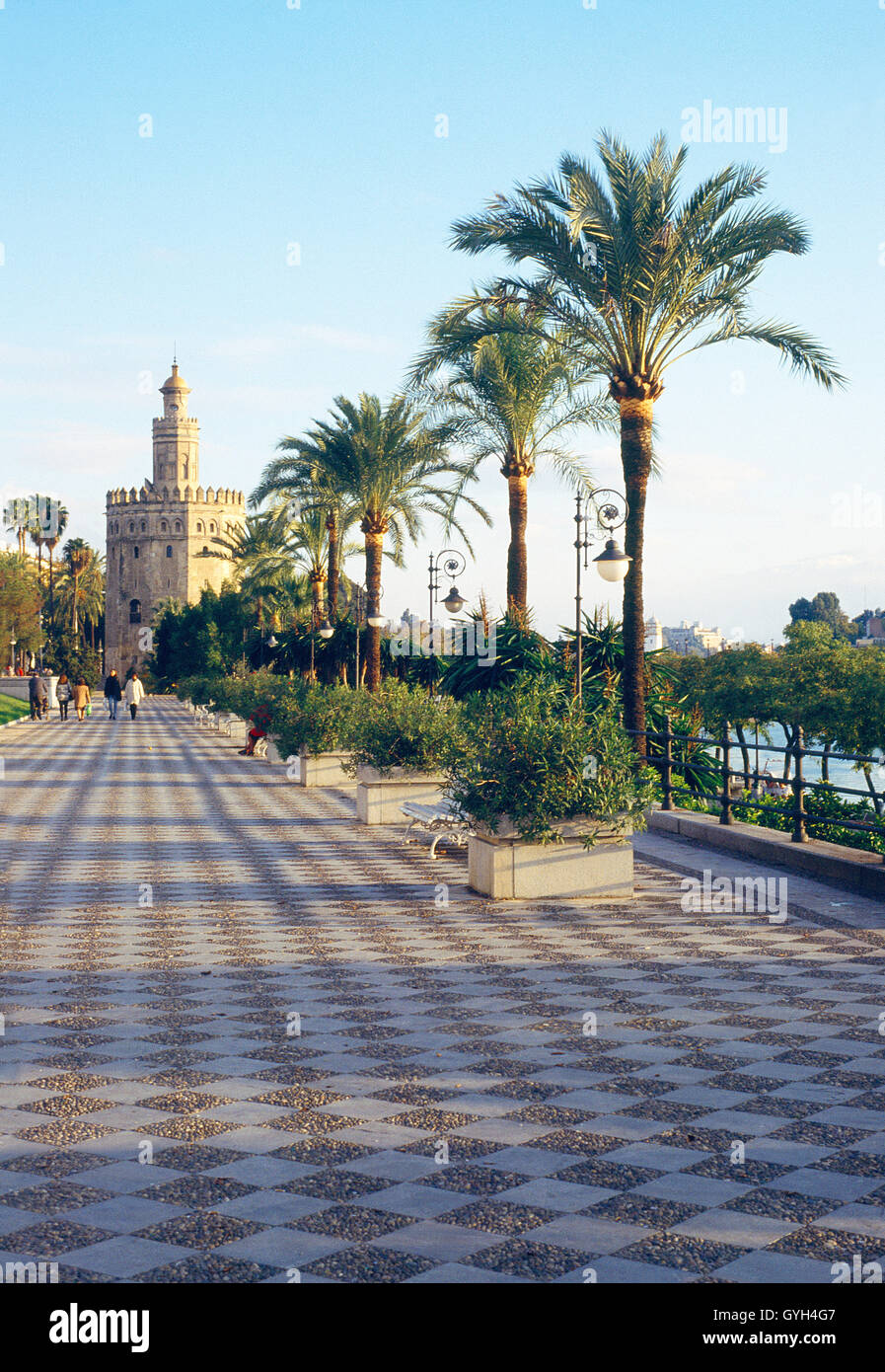 Monumento del colon hi-res stock photography and images - Alamy