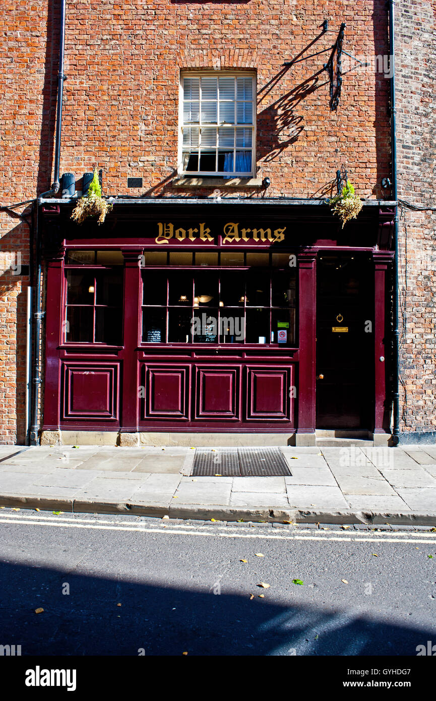 The York Arms, High Petergate, York Stock Photo - Alamy