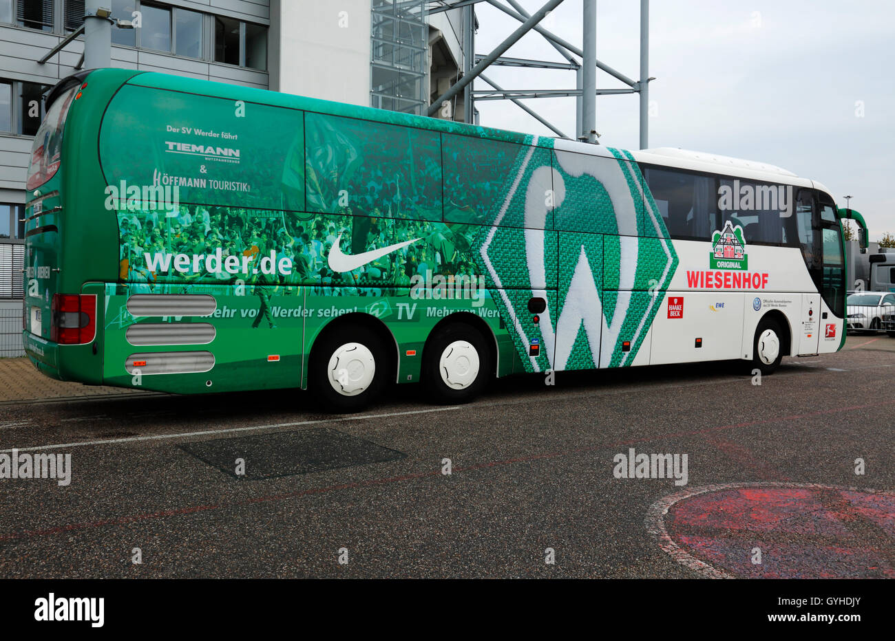 team bus Bremen, sports, football, Bundesliga, 2016/2017, Borussia ...