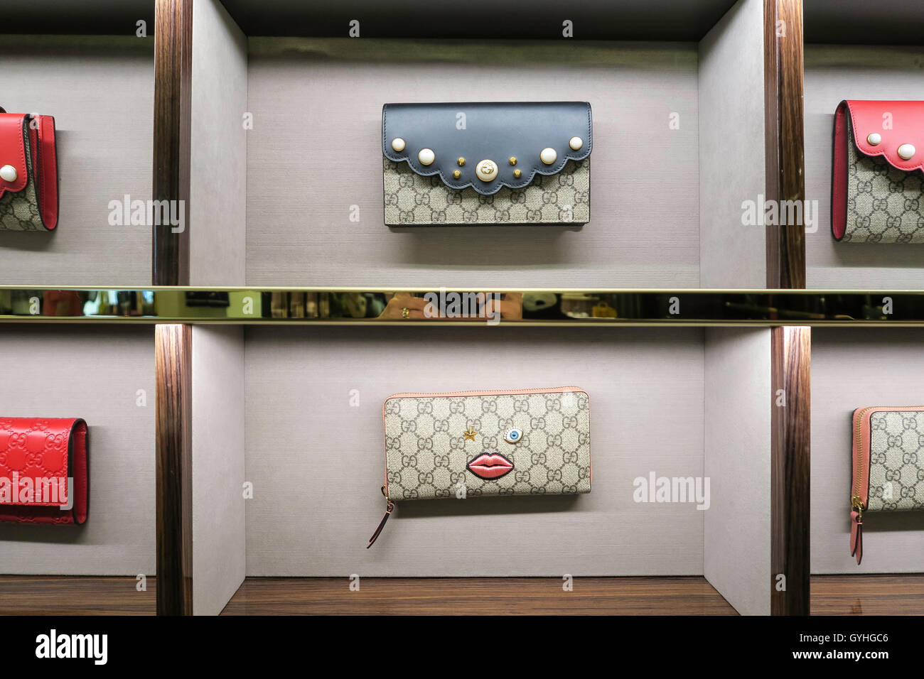Gucci Store Interior Display, New York City, USA 2016 Stock Photo - Alamy