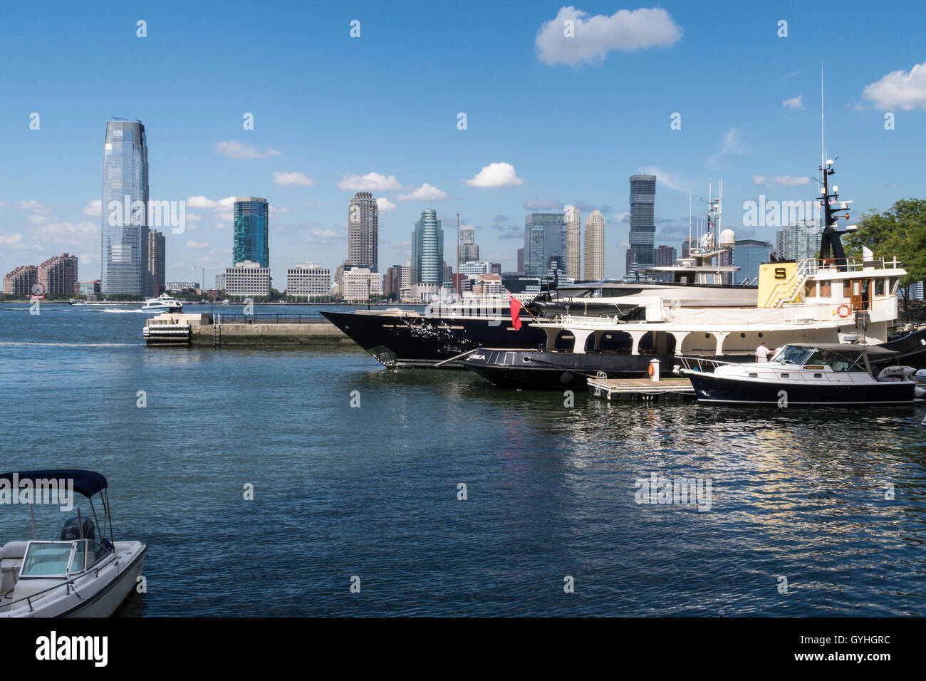 Place to dock hi-res stock photography and images - Alamy