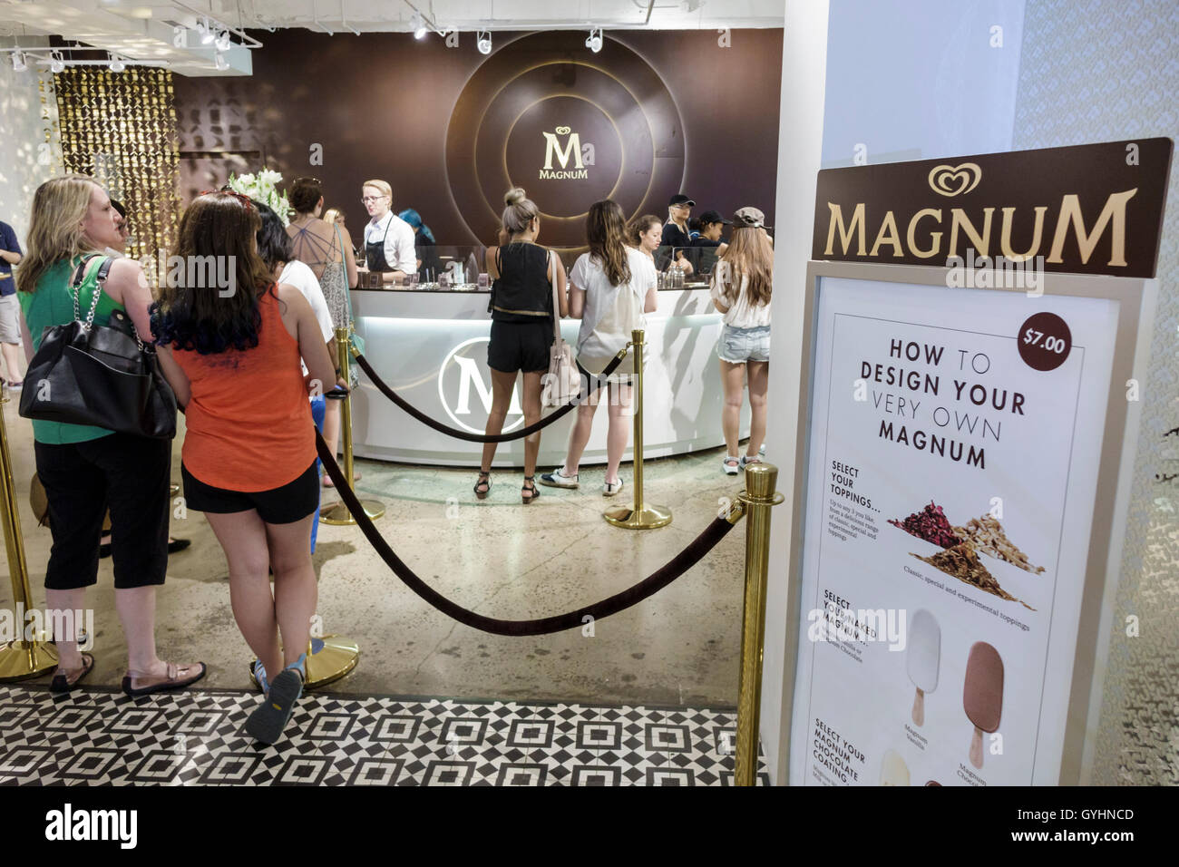Magnum Dipping Bar High Resolution Stock Photography and Images - Alamy
