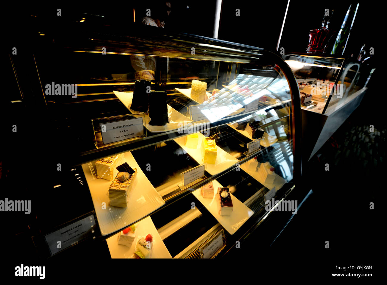 Indian bakery shop hi-res stock photography and images - Alamy