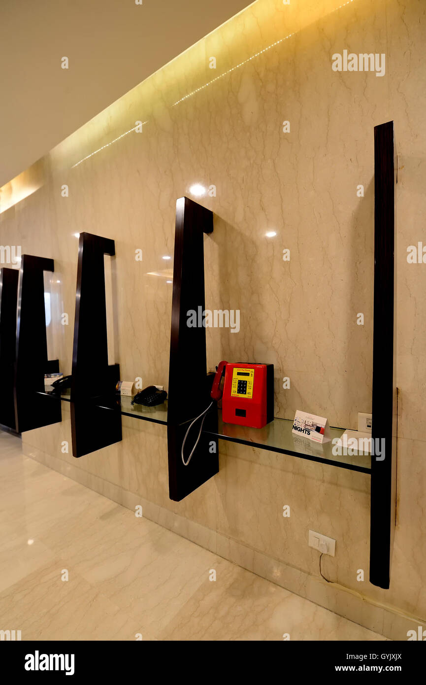 Telephone instrument hi-res stock photography and images - Alamy