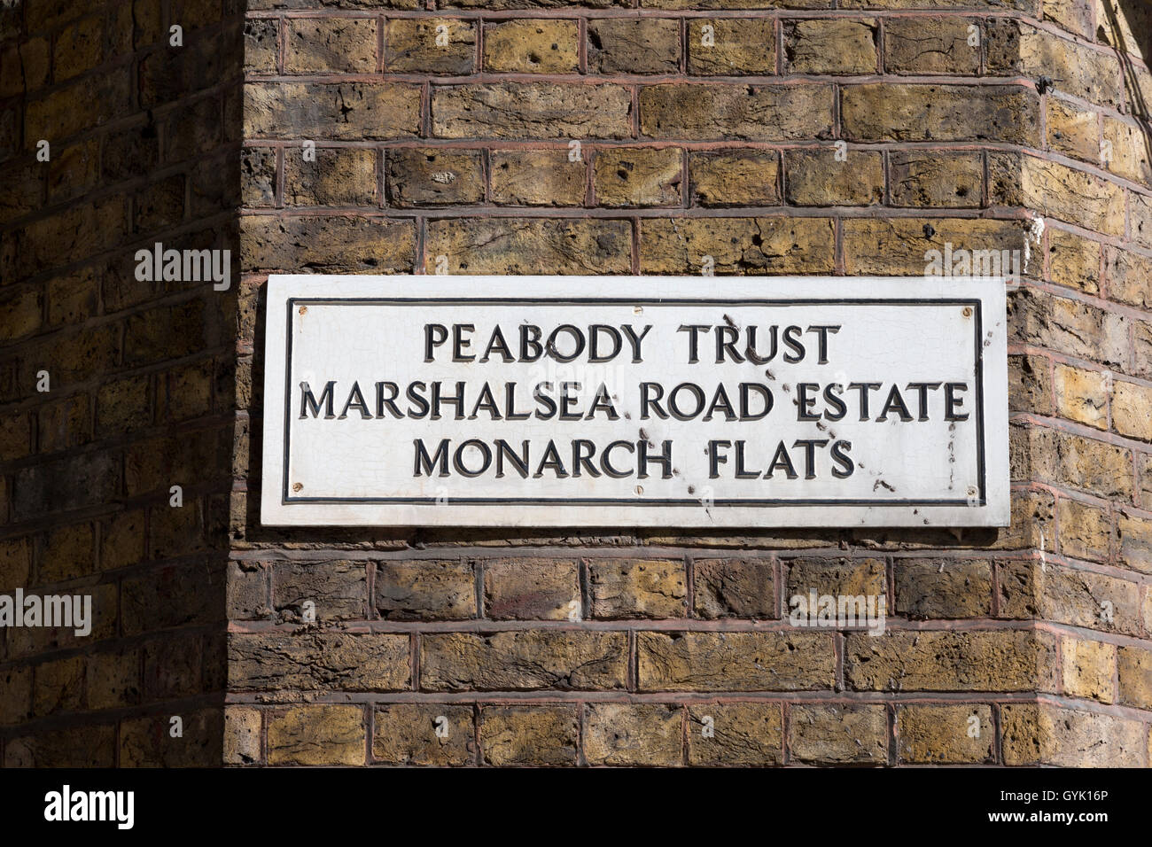 Peabody Trust plaque on the Marshalsea Road Estate Monarch Flats ...