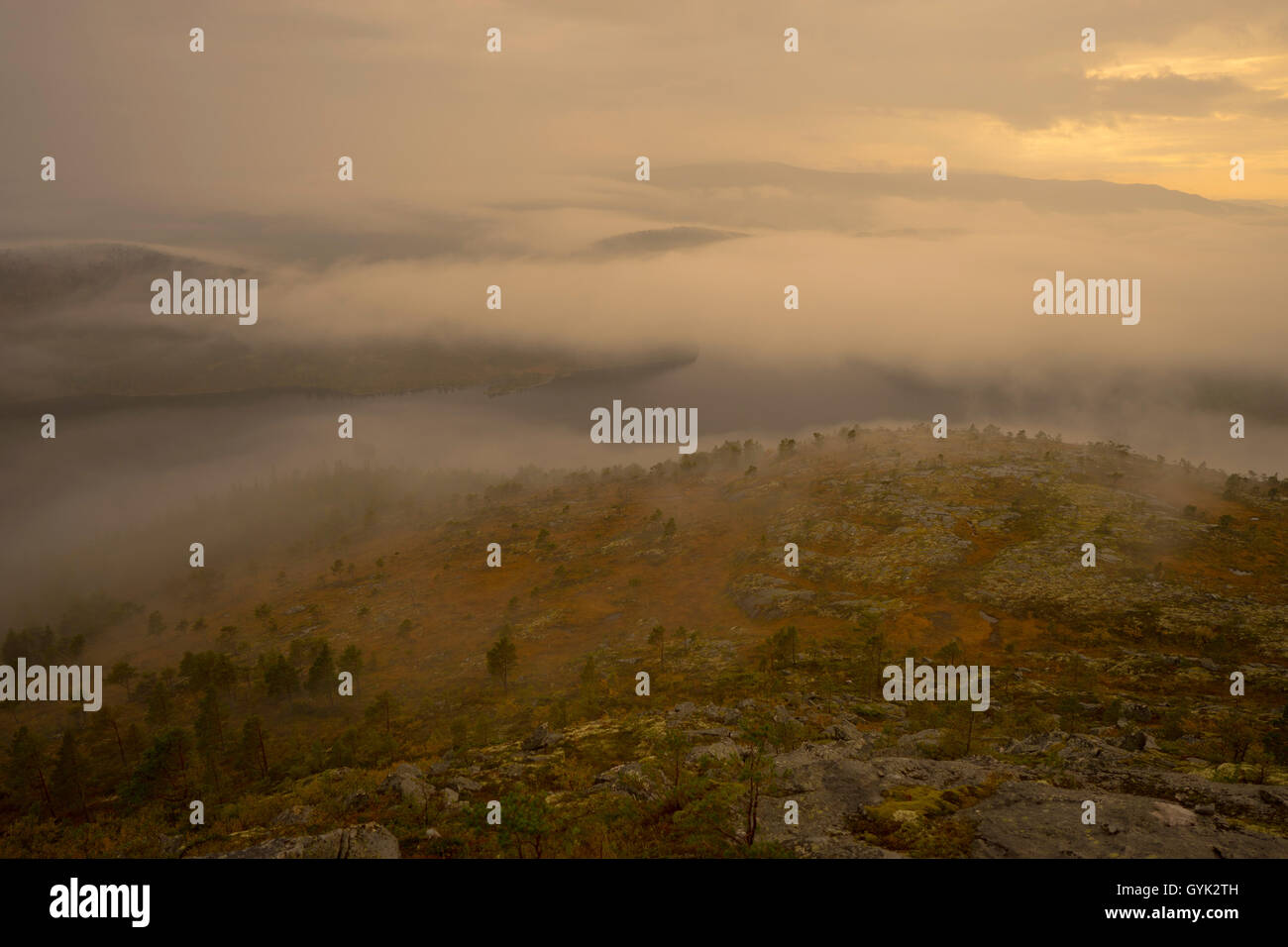 Mist over mountain lake hi-res stock photography and images - Alamy