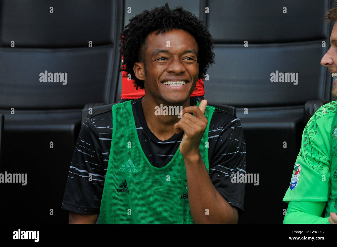 Cuadrado inter milan hi-res stock photography and images - Alamy
