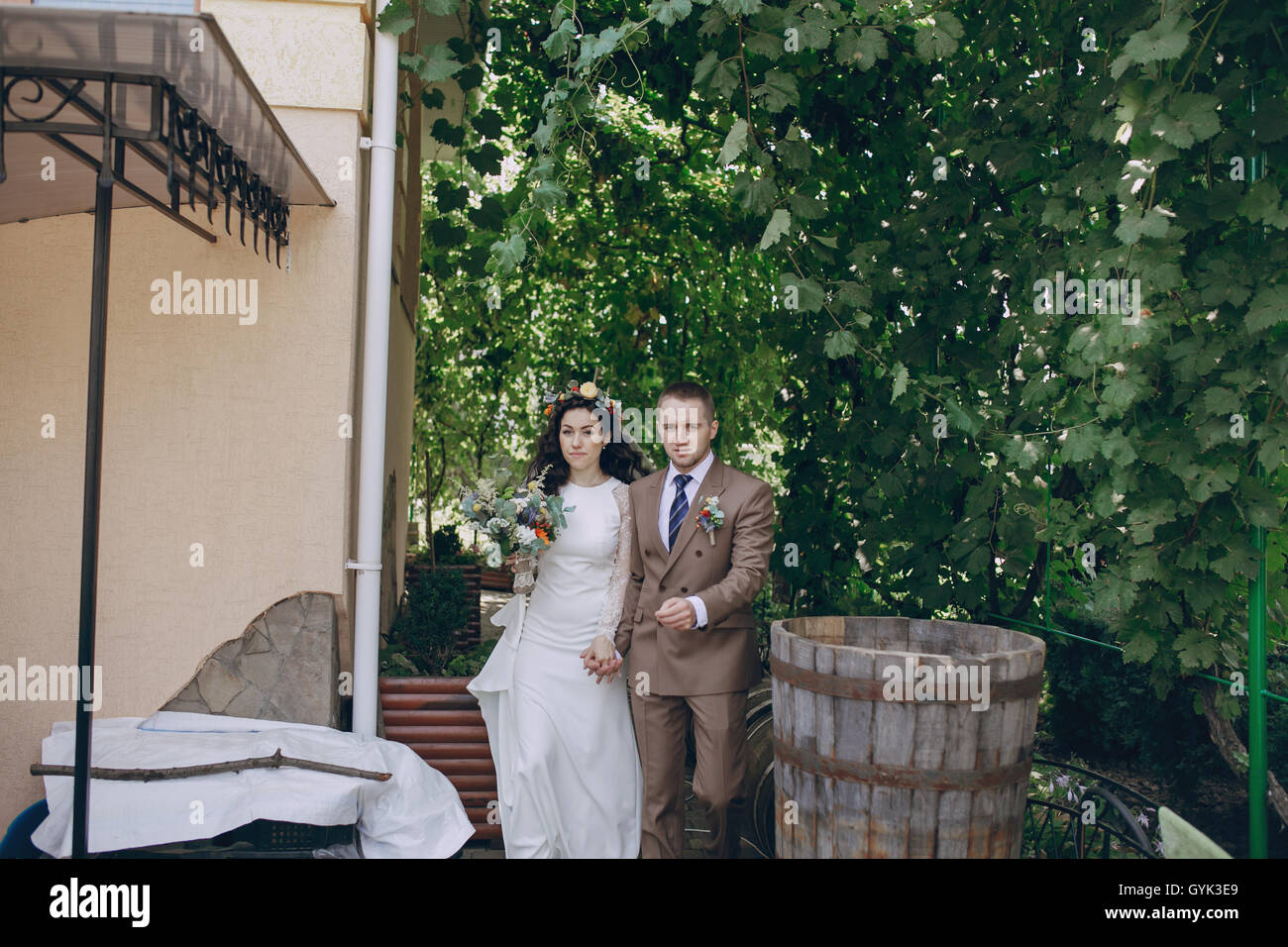 sunny wedding day Stock Photo - Alamy