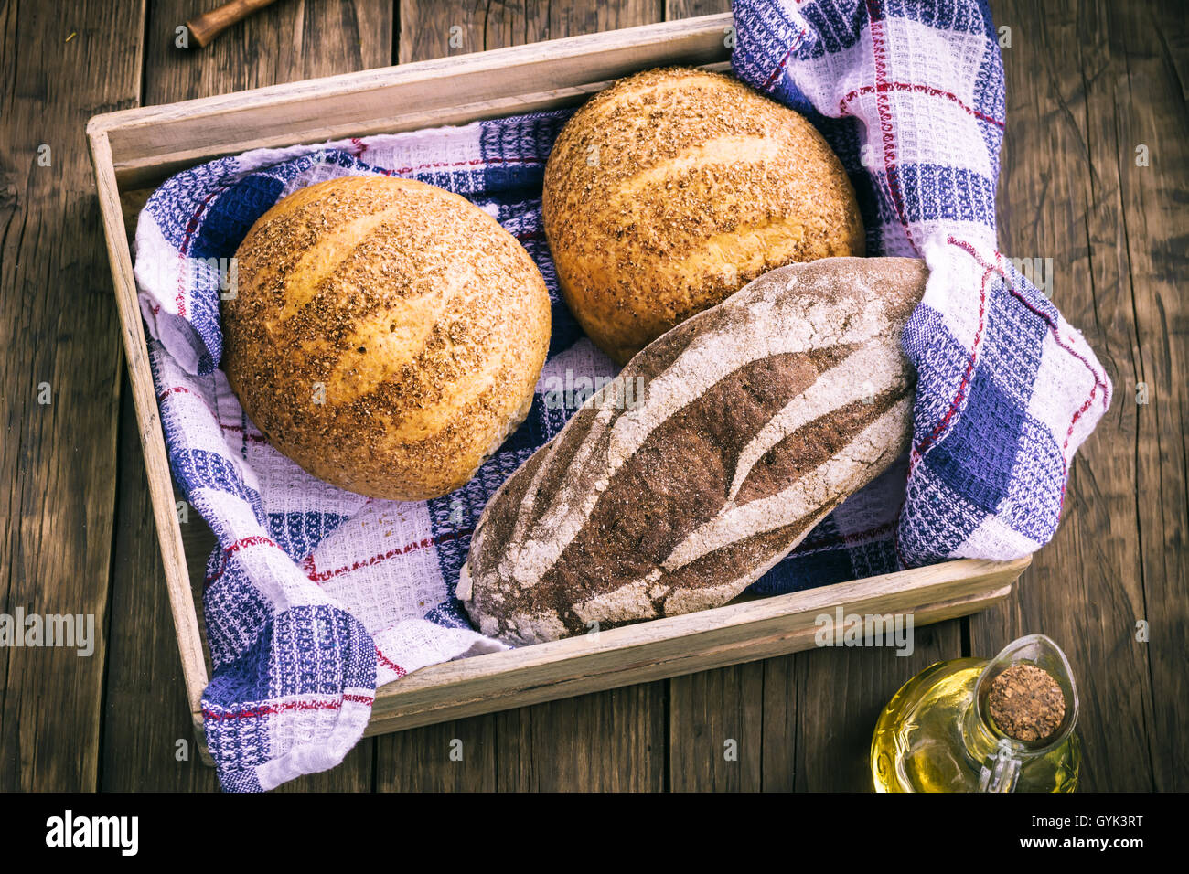 Black bread box hi-res stock photography and images - Alamy