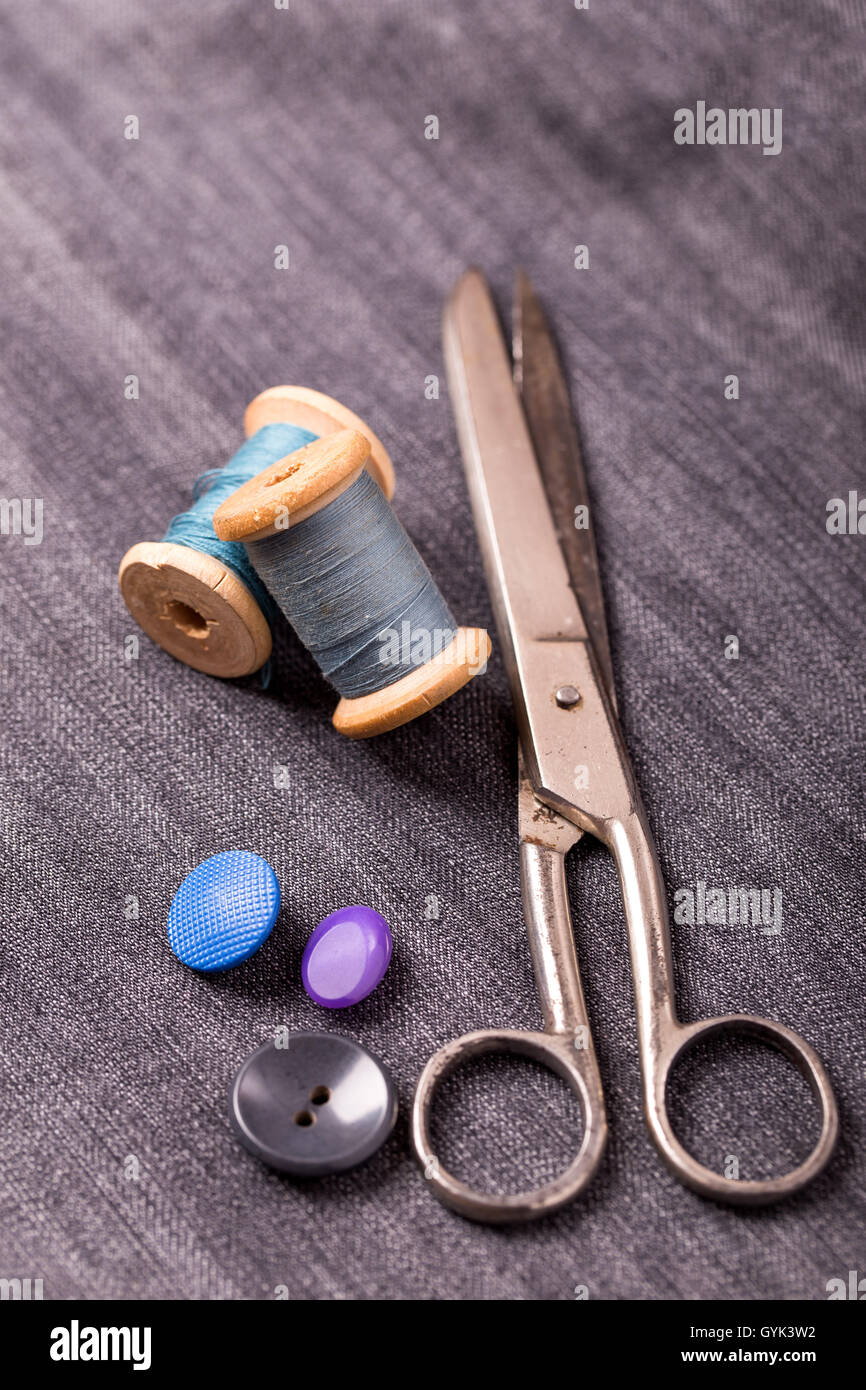 Domestic sewing hi-res stock photography and images - Alamy