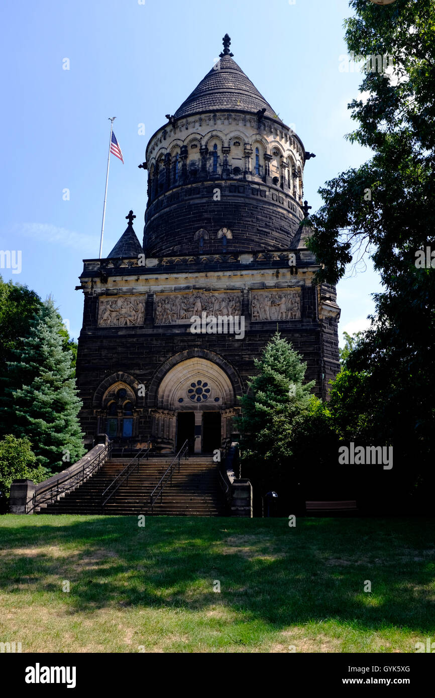 James Garfield Grave