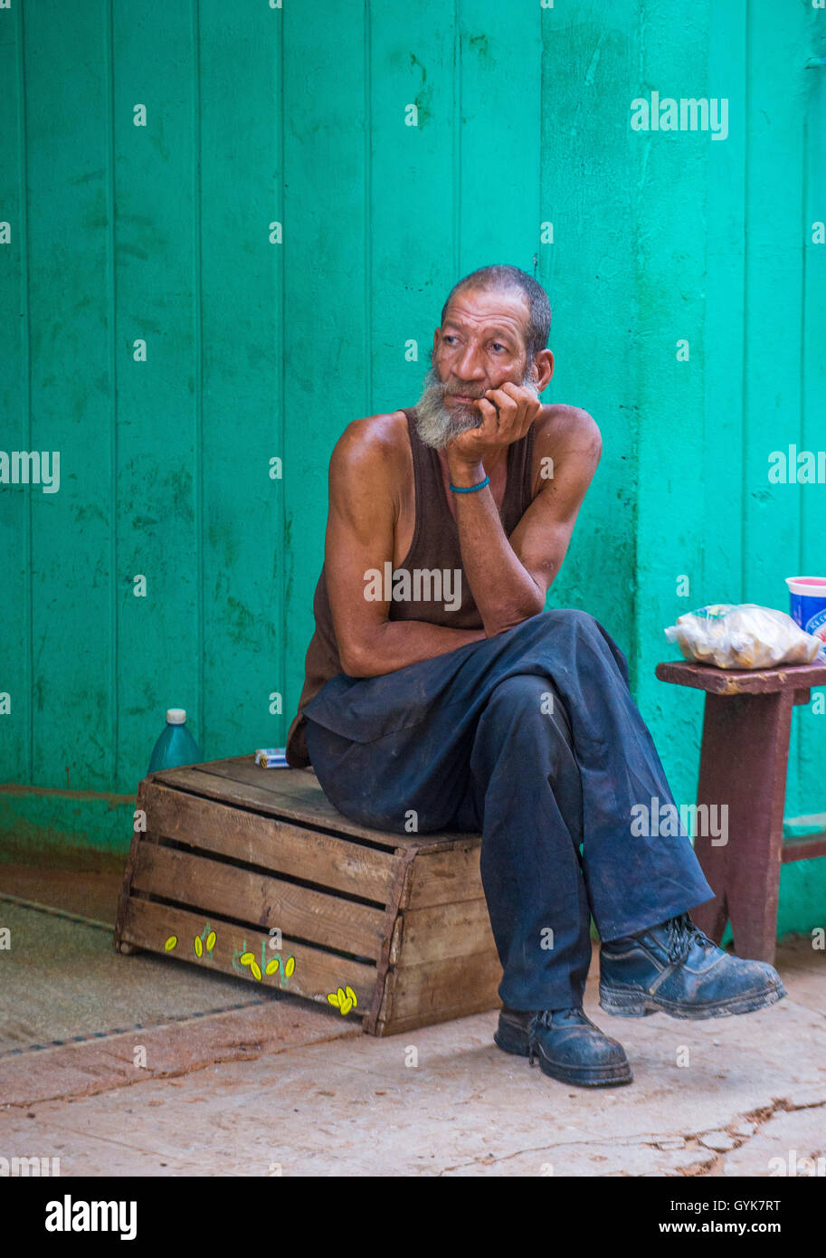 A portrait of a Cuban man in old Havana street Stock Photo - Alamy