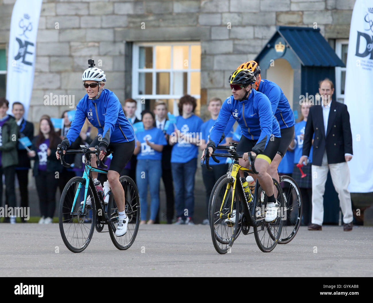 The countess wessex leaves palace holyroodhouse hi-res stock ...