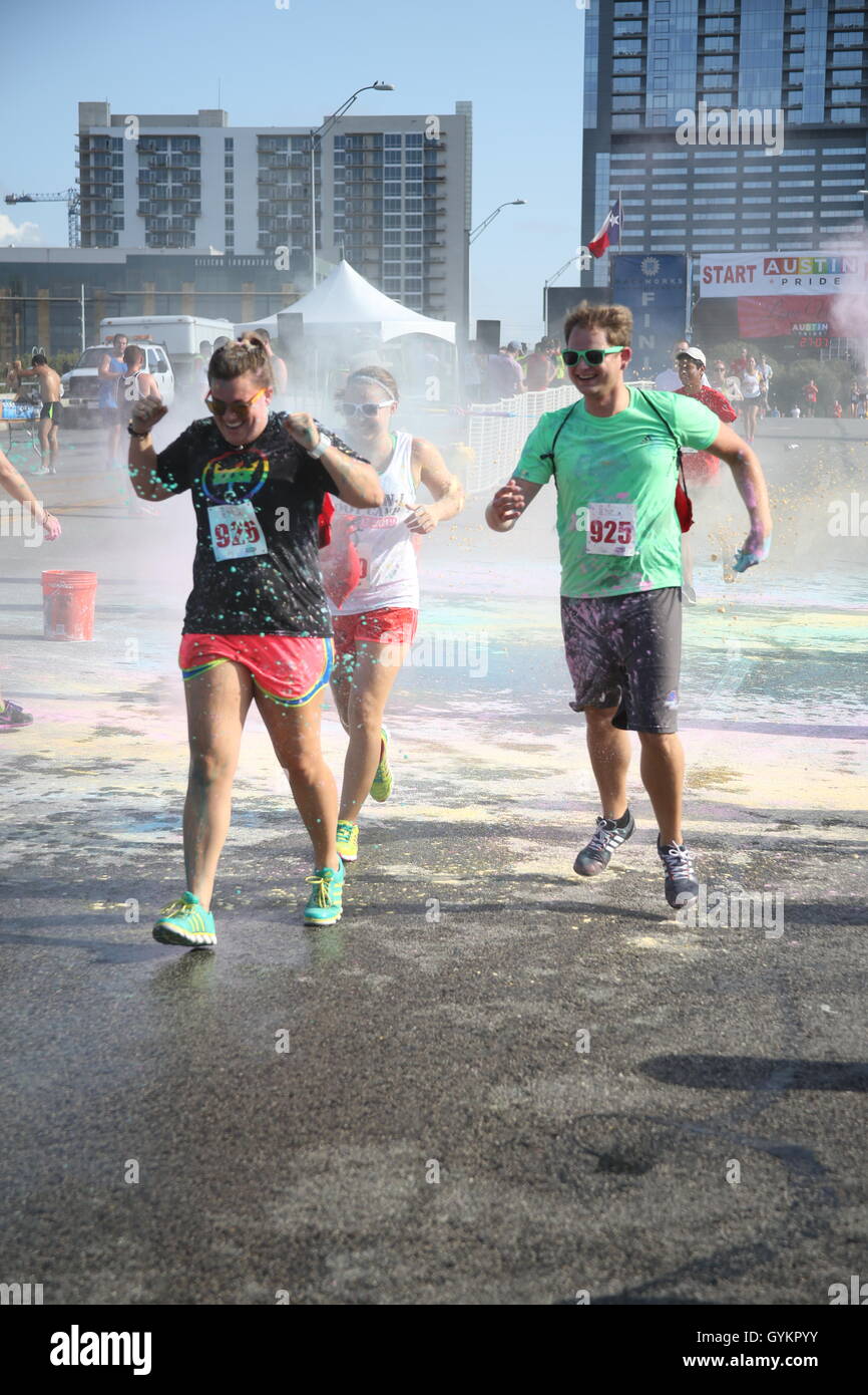 Getting blasted hi-res stock photography and images - Alamy