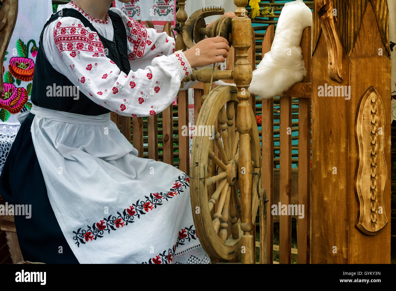 The homespun movement hi-res stock photography and images - Alamy