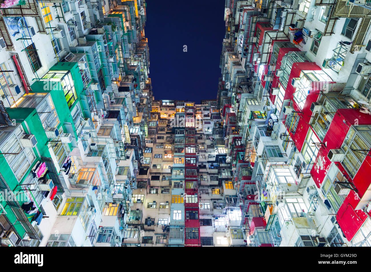 Overcrowded residential building in Hong Kong Stock Photo - Alamy