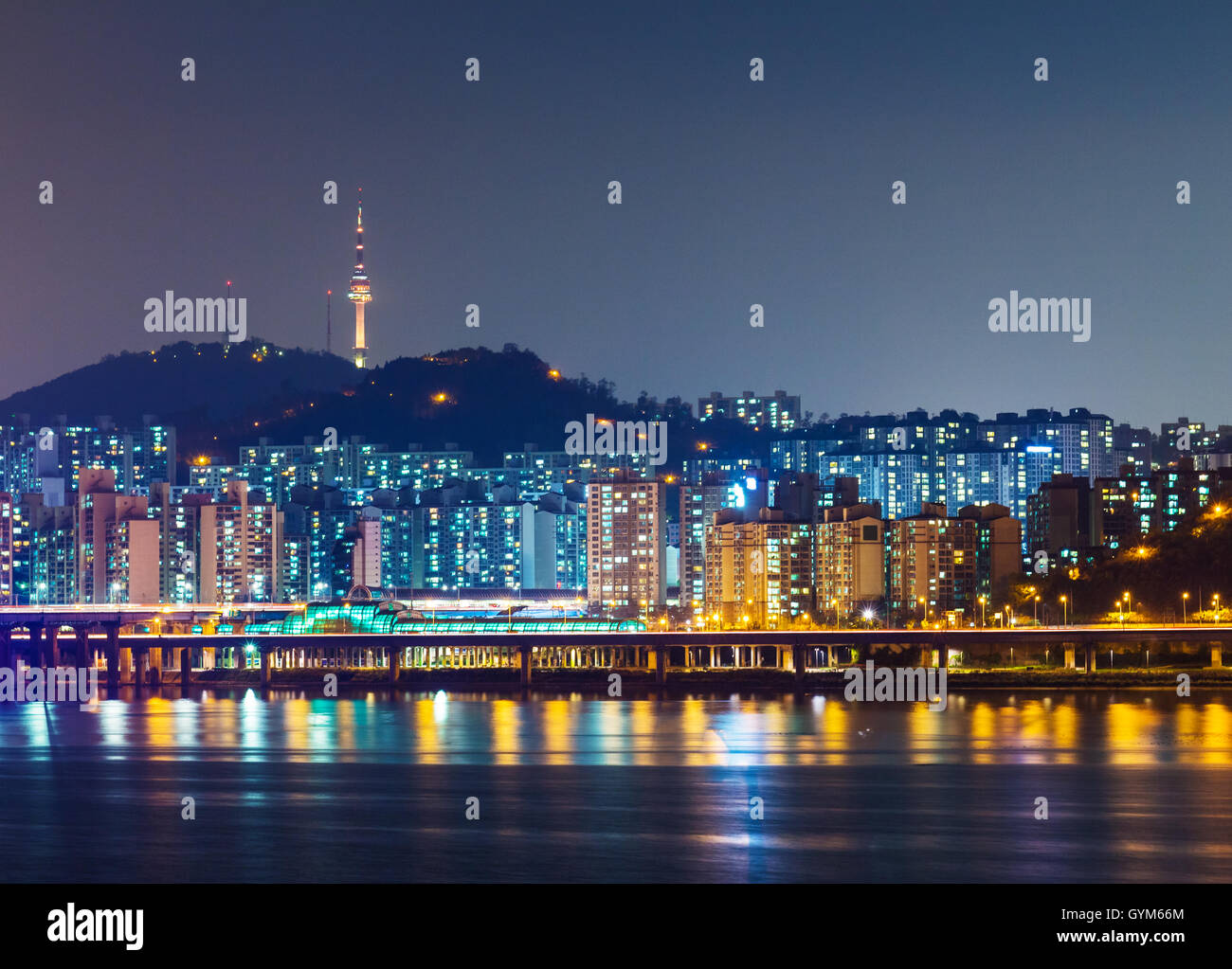Seoul city skyline at night Stock Photo - Alamy