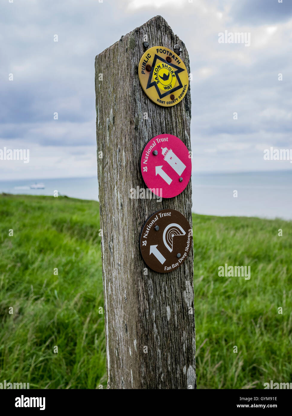 Sign Post at Langdon Cliffs, Dover, England Stock Photo - Alamy