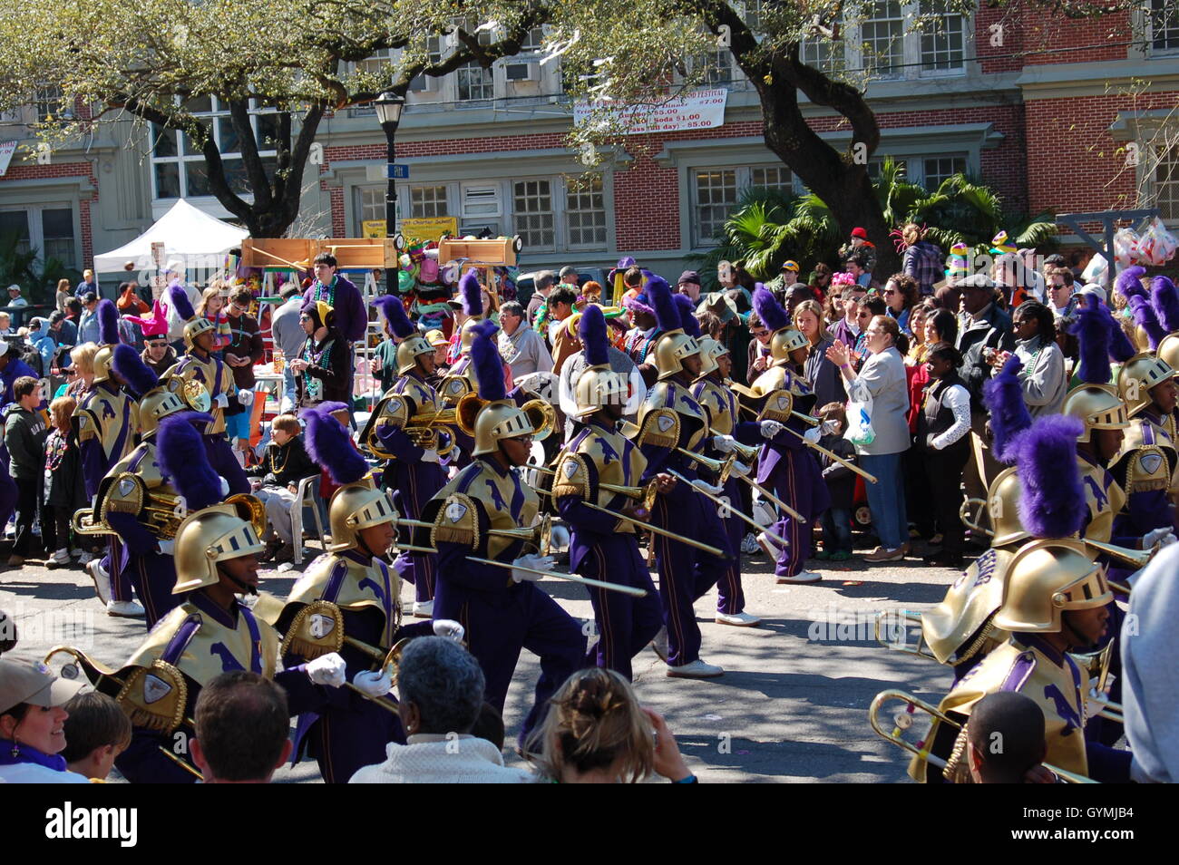 marching band in New Orleans parade Stock Photo - Alamy
