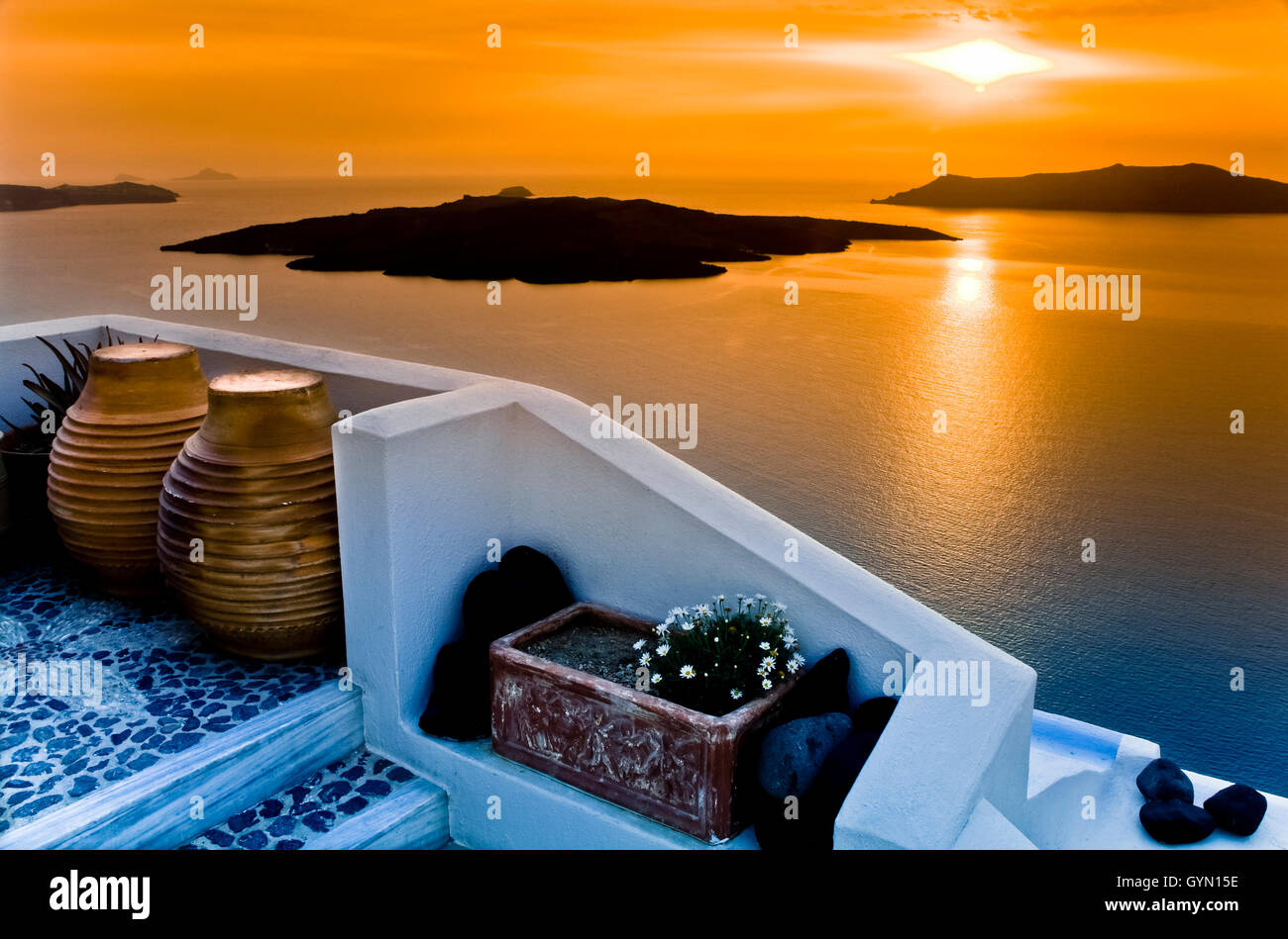 Caldera view from Fira village at sunset. Santorini island, Cyclades ...